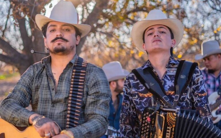 Los Dos Carnales dan a conocer su nuevo álbum "Corridos para valientes ...